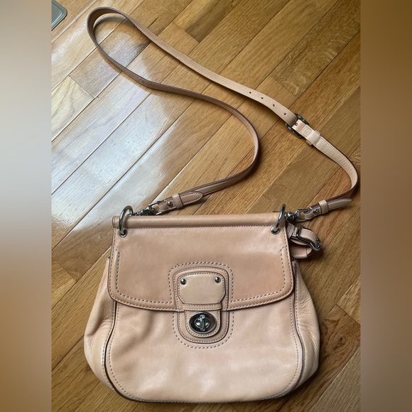 Coach | Bags | Coach Neutral Tan Colored Shoulder Crossbody Purse 7th ...